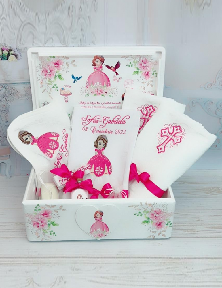Trusou botez brodat cu tematica printesa Sofia Taxa urgenta (+50 RON ...