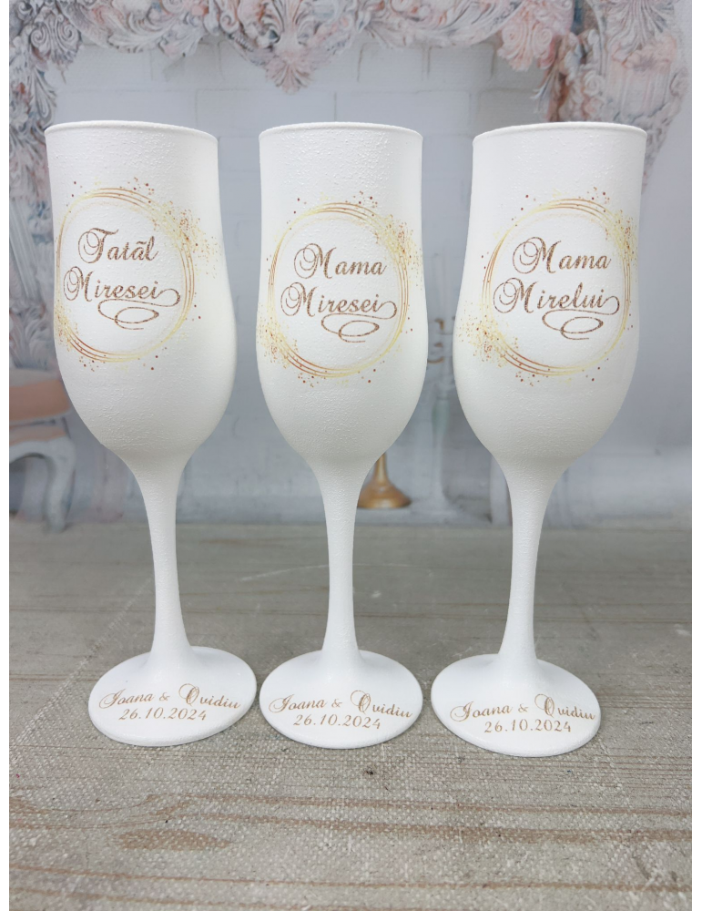 Pahare nunta personalizate pentru miri nasi si socrii